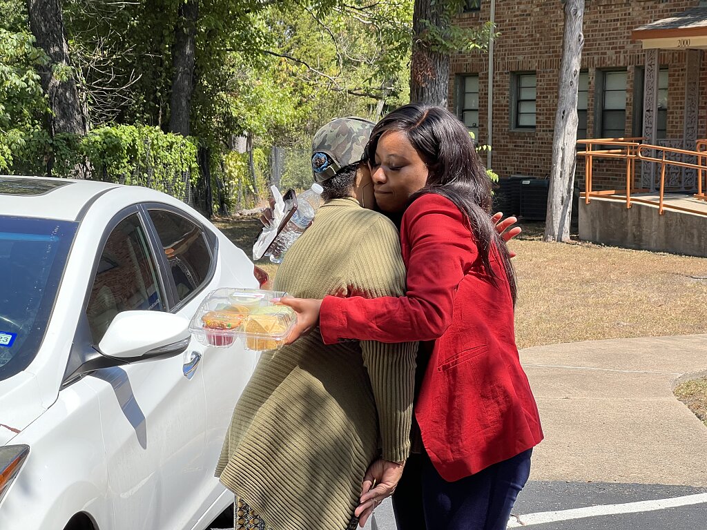 Congresswoman Crockett visits Buckner Family Hope Center® at Wynnewood ...