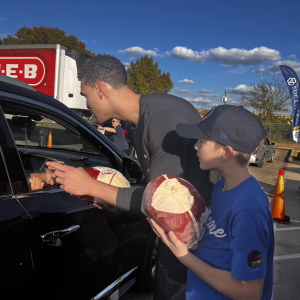 Buckner and Dallas Mavericks support families impacted by SNAP benefit ...